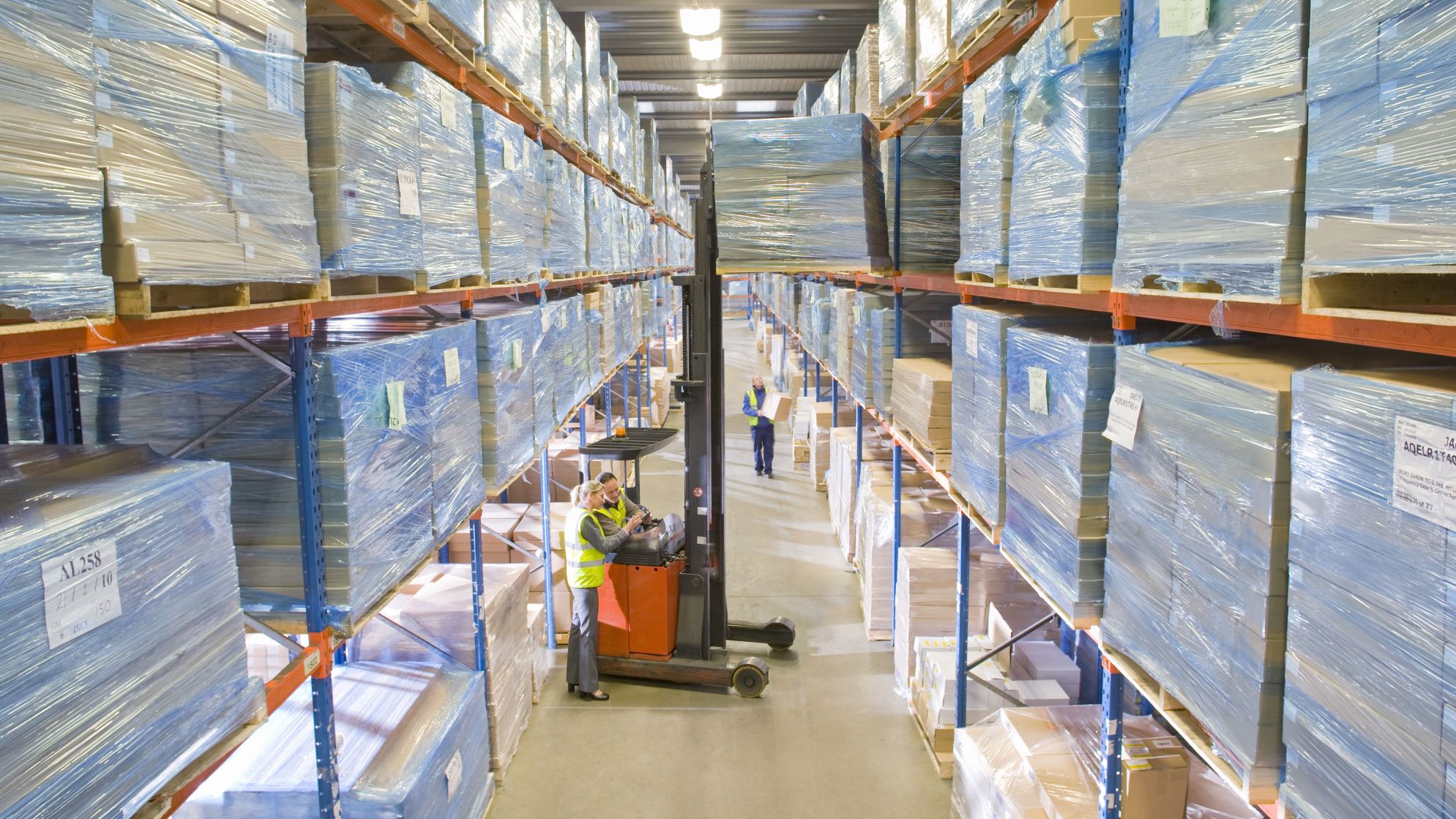 Narrow Aisle - Industrial Forklift Truck